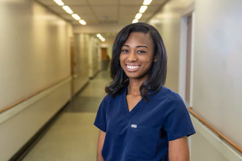 Critical Care Registered Nurse Kyra Honored with Nurse Excellence Award